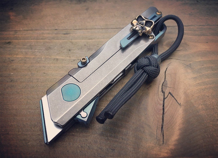 The Raven / Customized Knife Cutter / Titanium