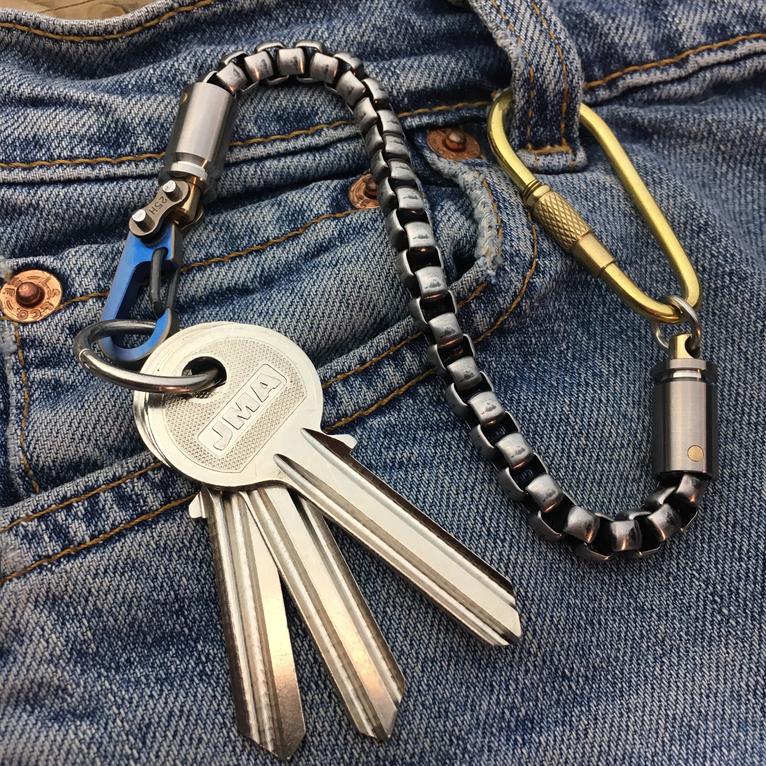 Cal.9mm Bracelet, Keychain or Wallet Chain / Exhaust Pipe texture