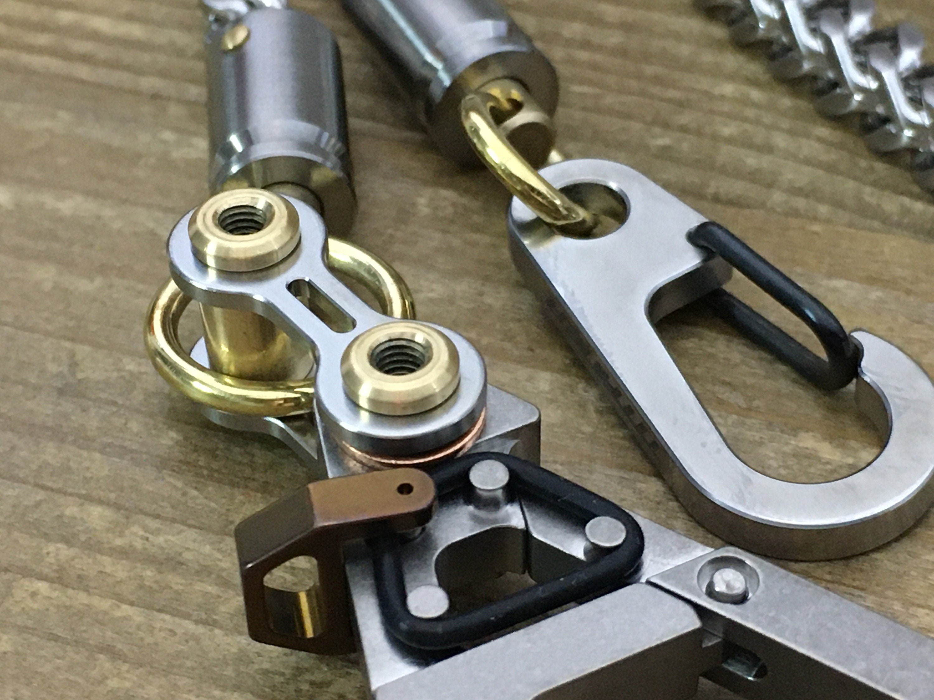 Biker Walletchain / Titanium S.Steels Bi-Swivel