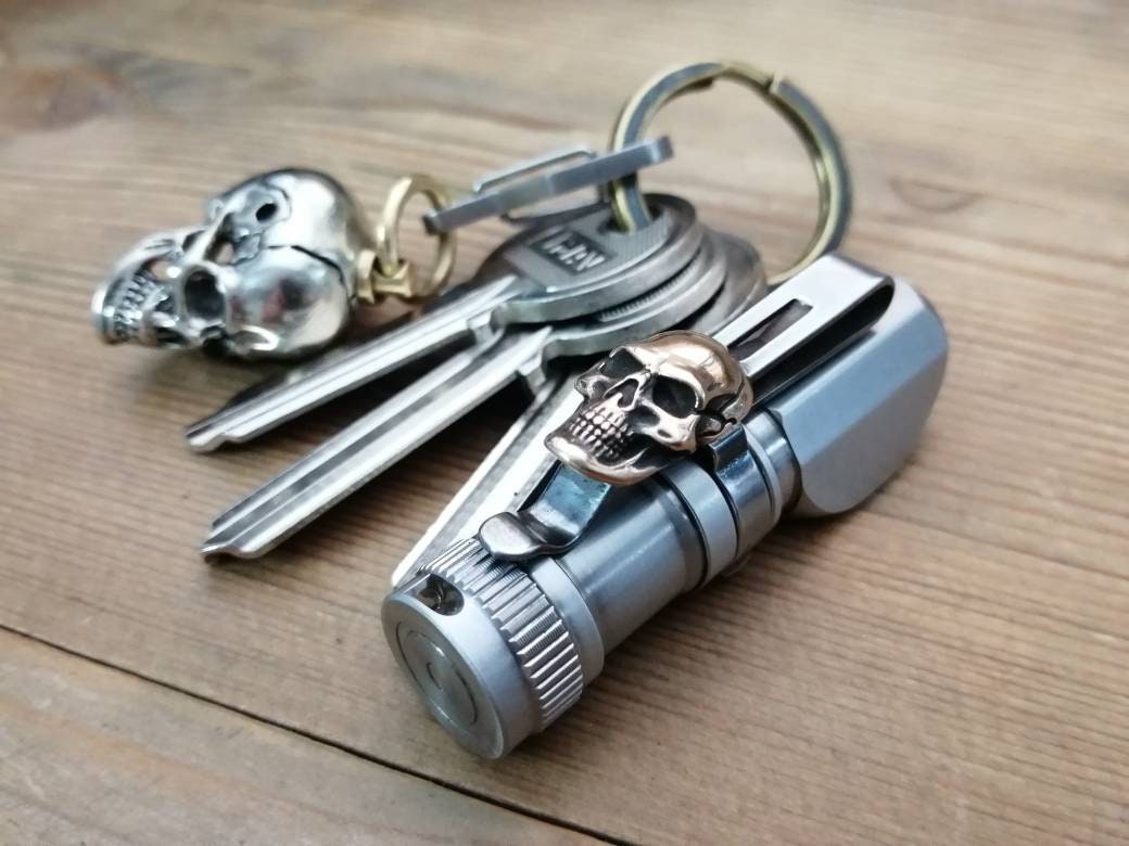 Skull Angle Flashlight / USB Rechargeable