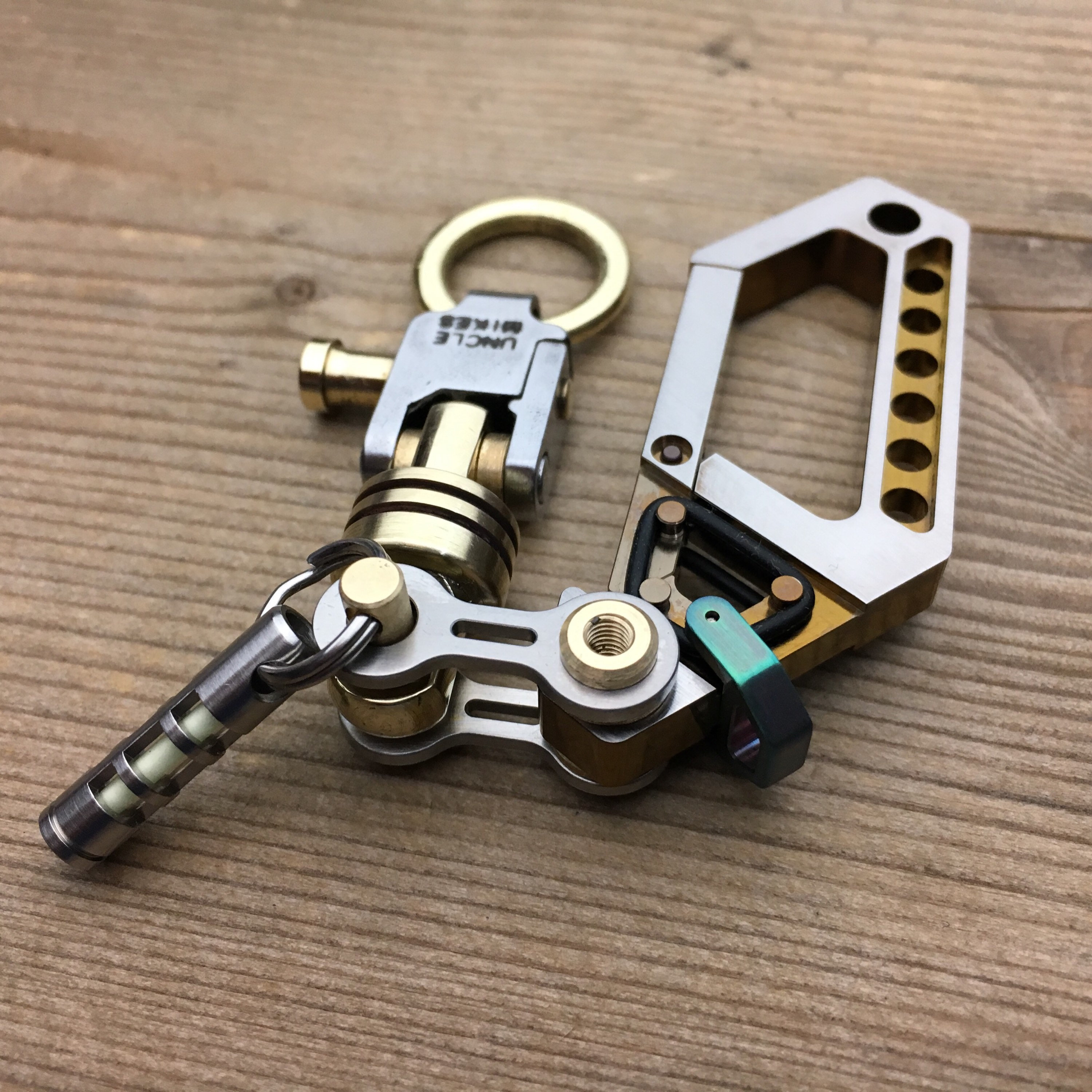 Key Chain, Uncle Mikes Swivel Gun Keychain-I (one-off)