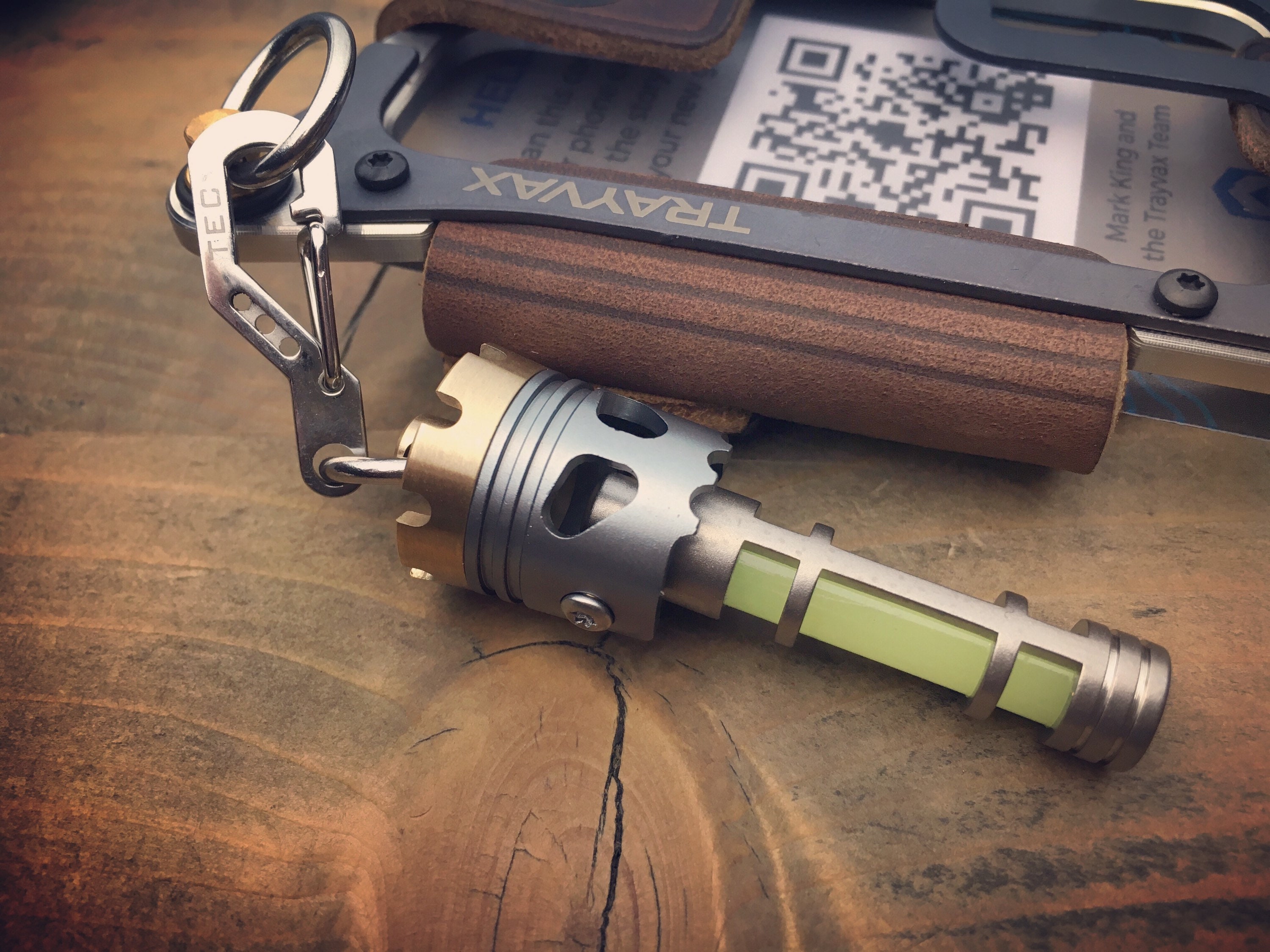 The Puto Rey Skull Piston Glow-fob Locator Swivel Keychain - Etsy