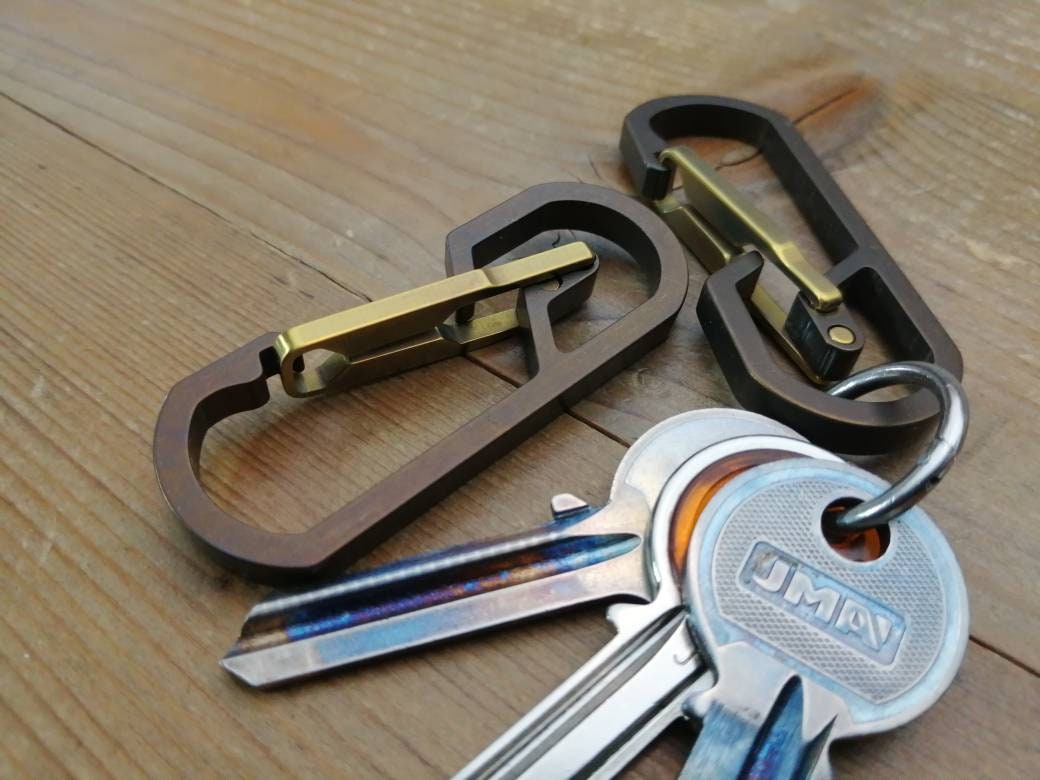 Titanium Edc Carabiner Keychain Type-II / Round Base