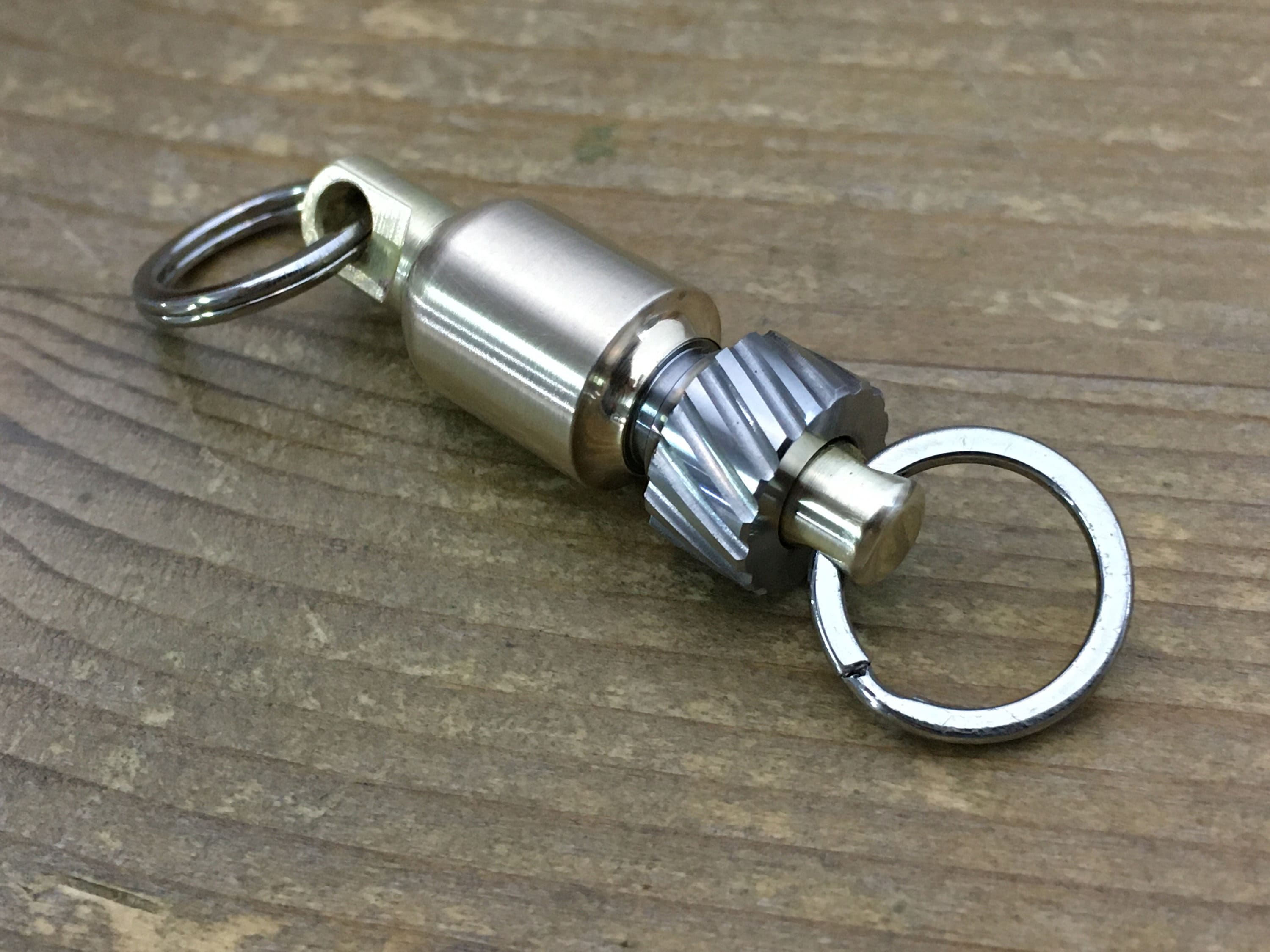 Swivel Pendant, Rocket Bomb / Multipurpose connector (one-off)