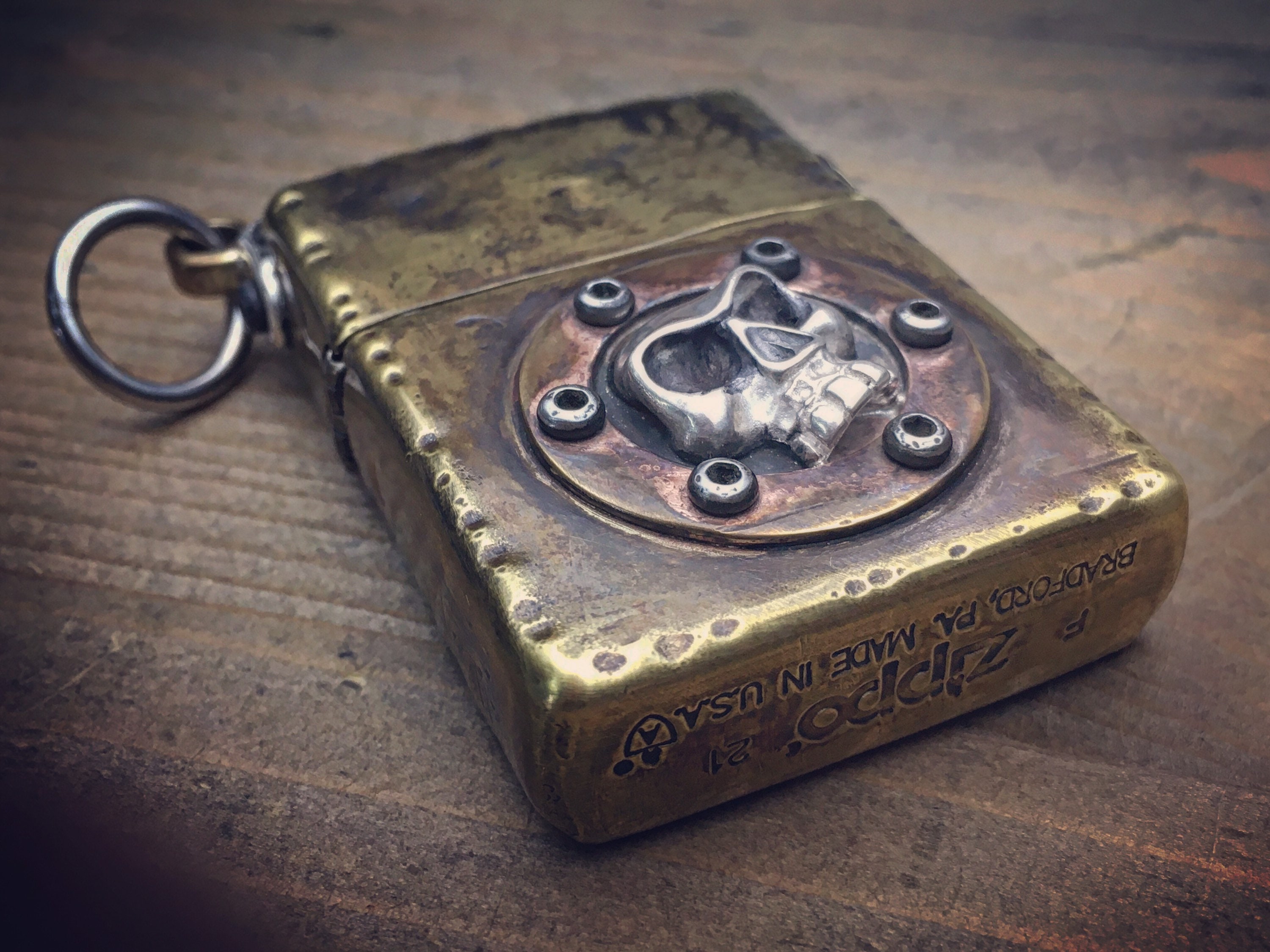 Custom lighter Rat Style/ Skull Kustom Kulture by Carajillo Bob