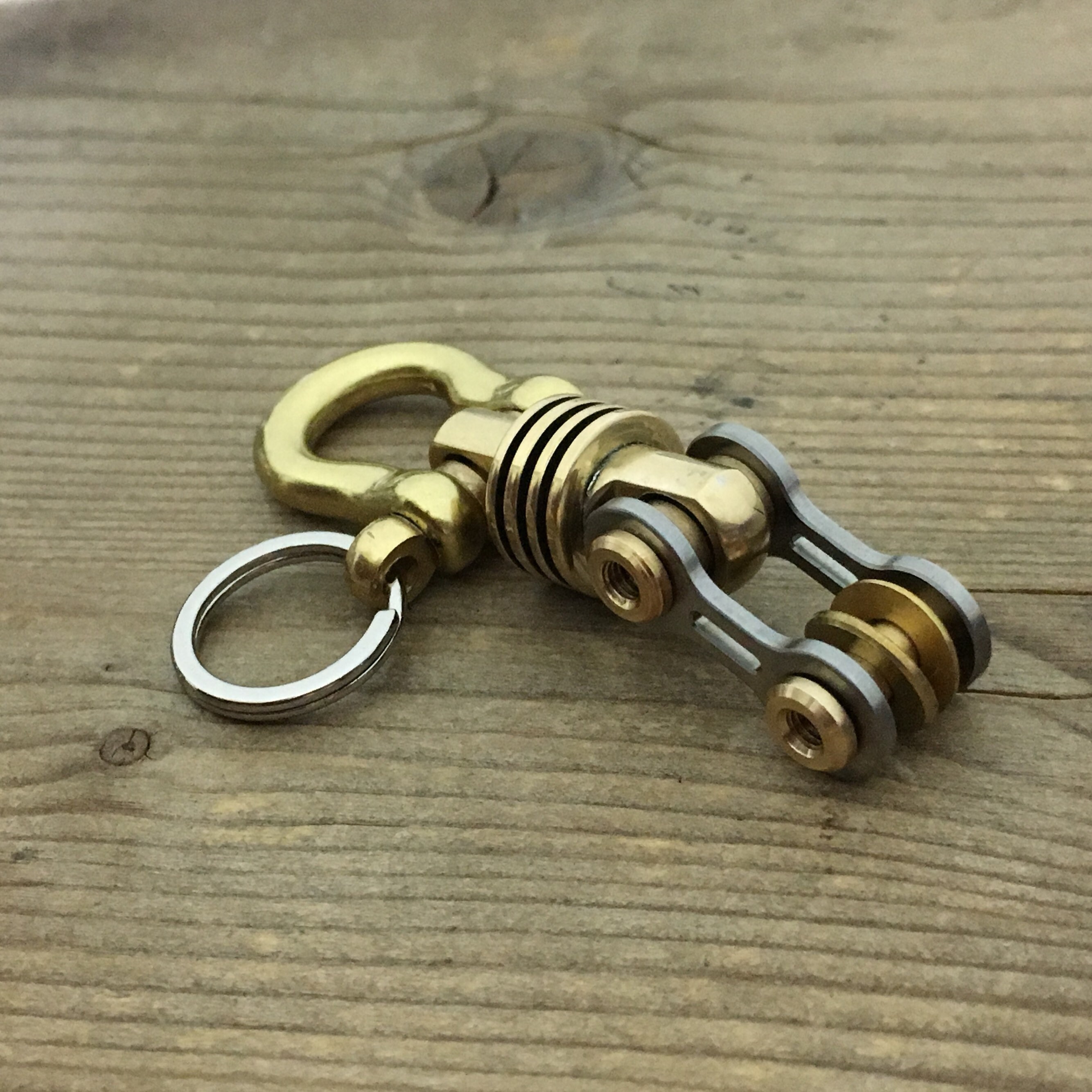 Connector / Swivel Adapter Std / 12mm