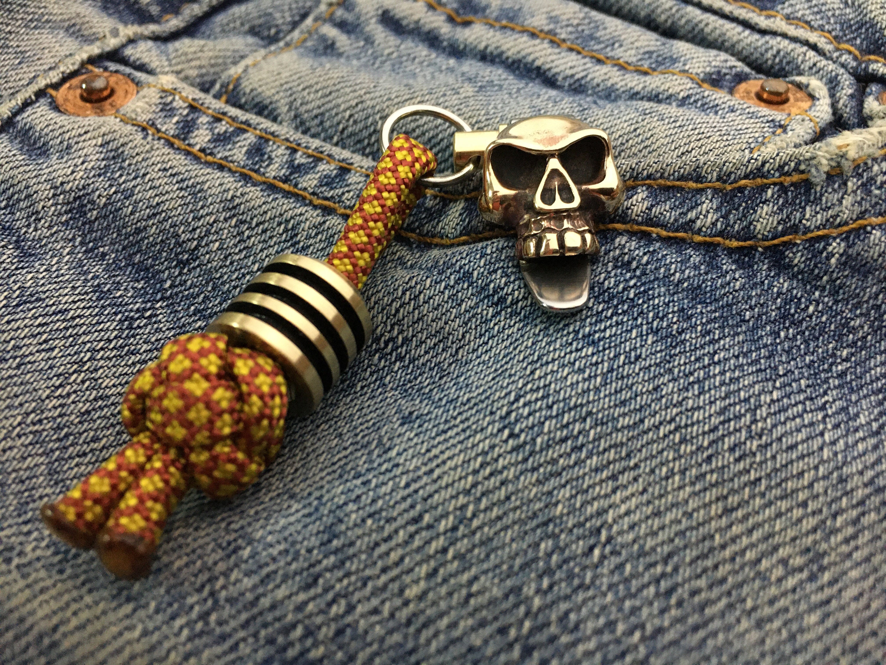 Skull Suspension Clip / One-Off