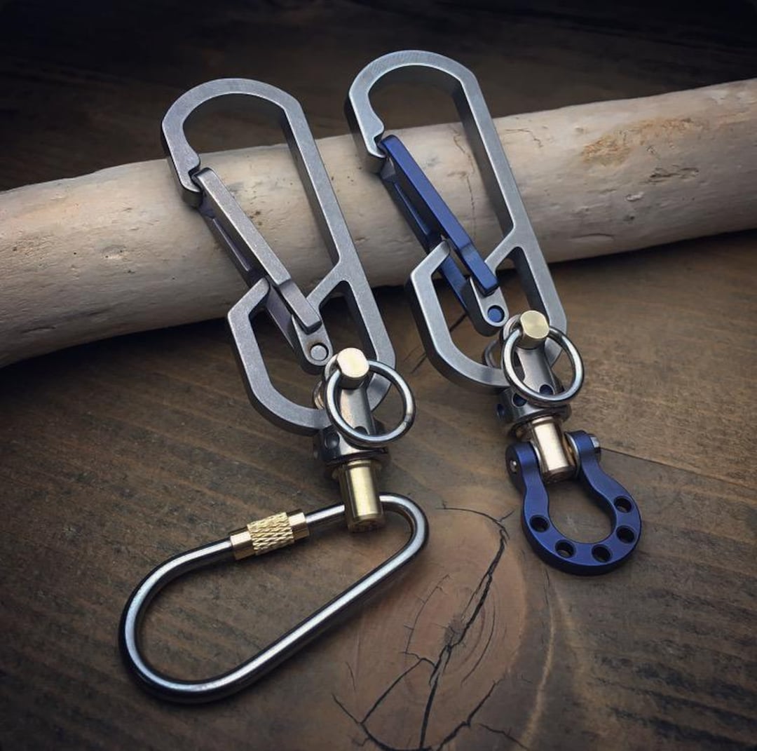 Key Carabiner Key Chain - The Sheriff / Titanium - Etsy España
