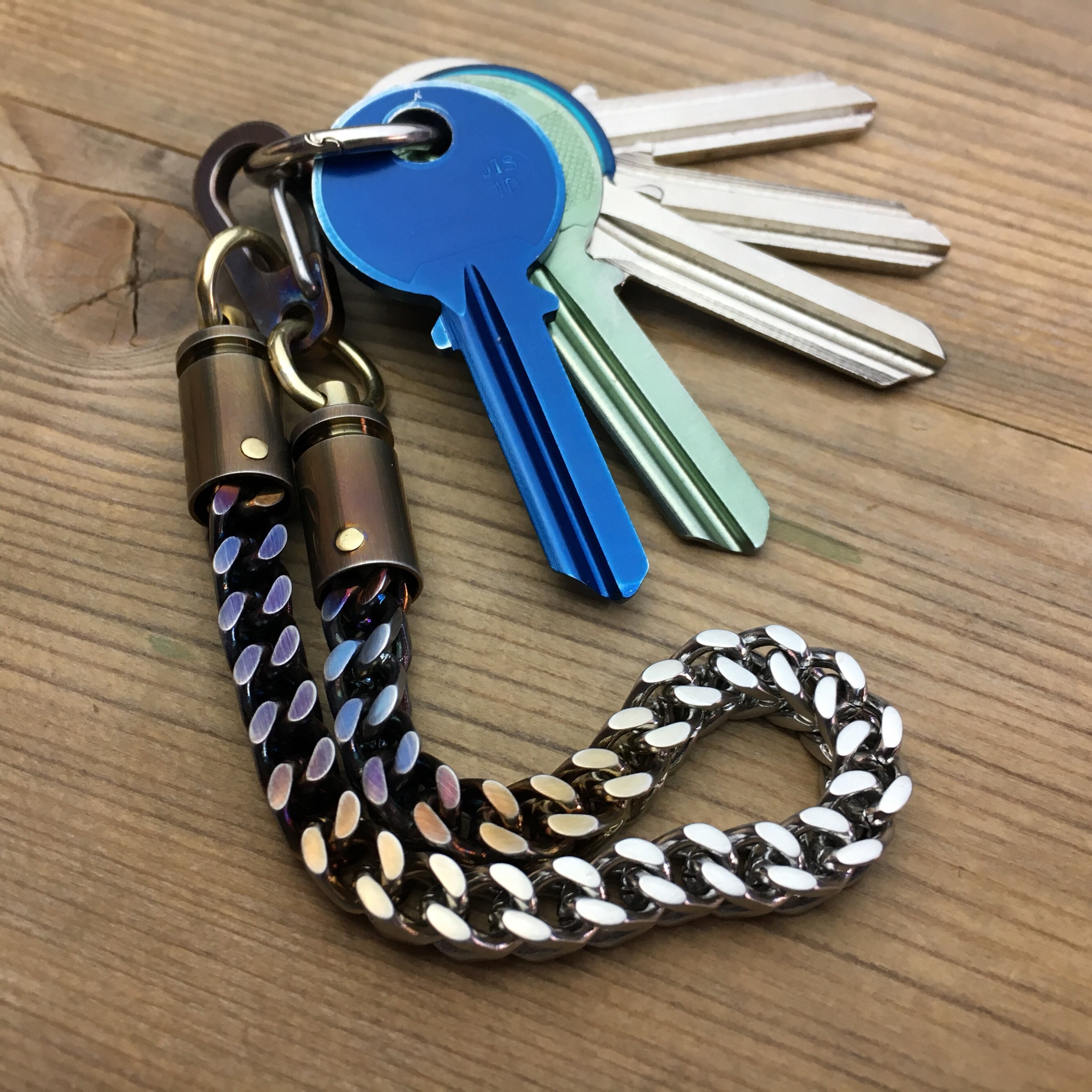 Cal.9mm Bracelet, Keychain or Wallet Chain / Exhaust Pipe texture