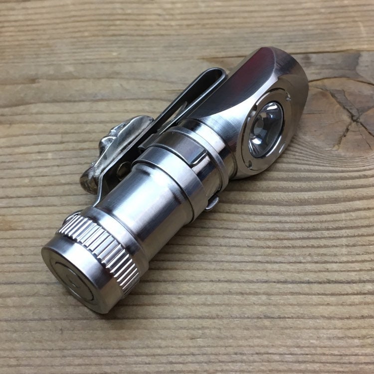 Skull Angle Flashlight / USB Rechargeable