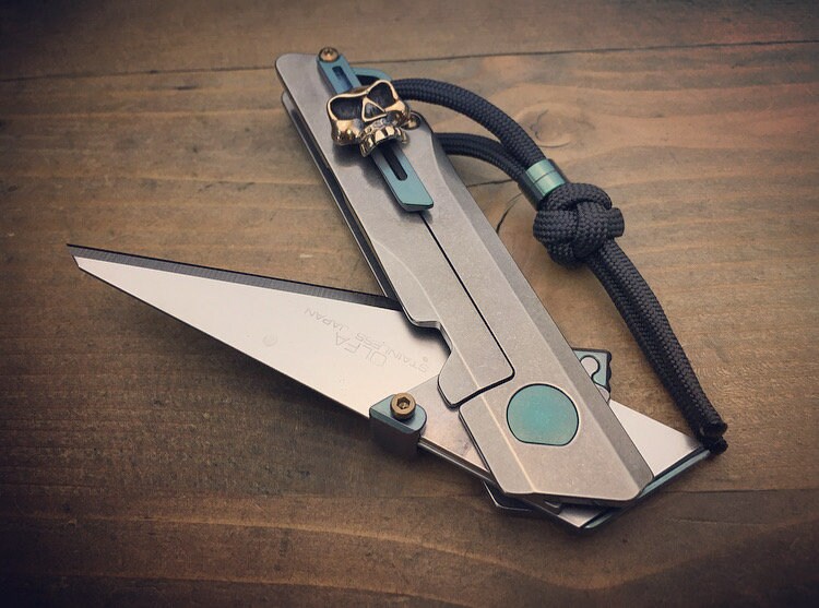 The Raven / Customized Knife Cutter / Titanium