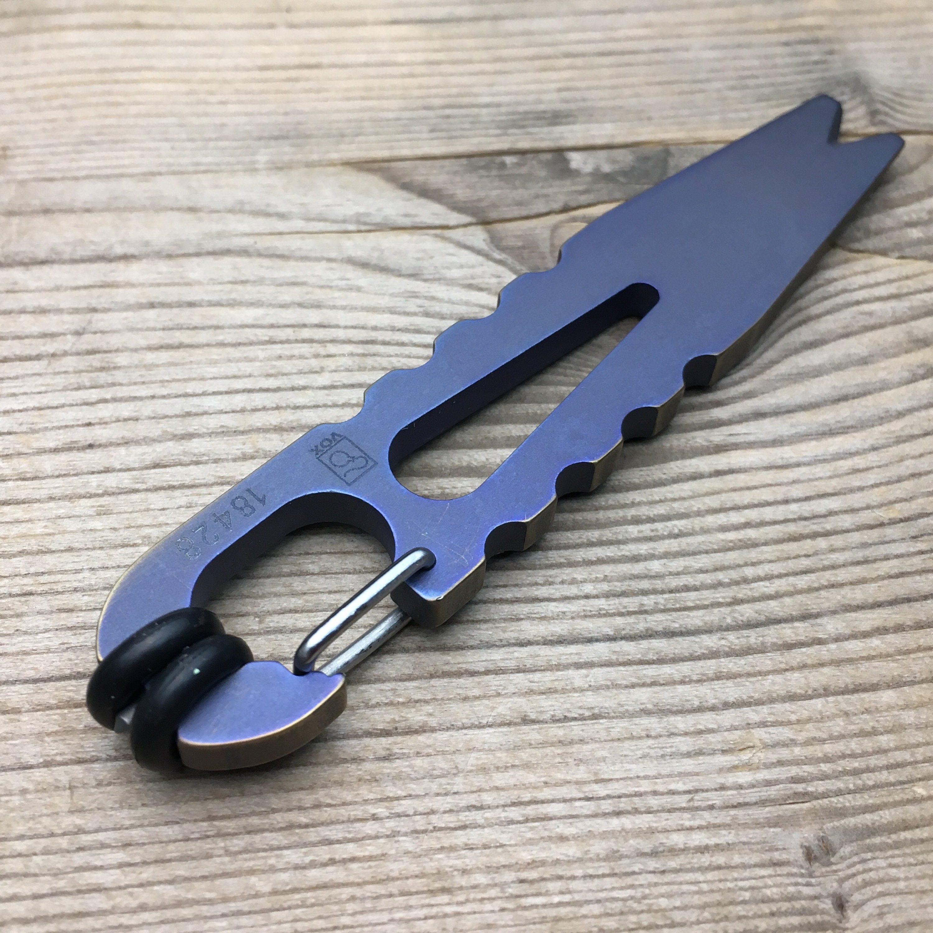 Edc Multi-tool Pry-Bar Titanium by Böker