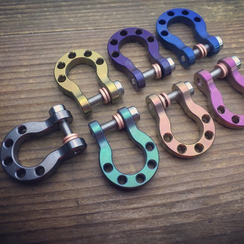Titanium Shackle Carabiner Keychain / Edc Gear - Etsy