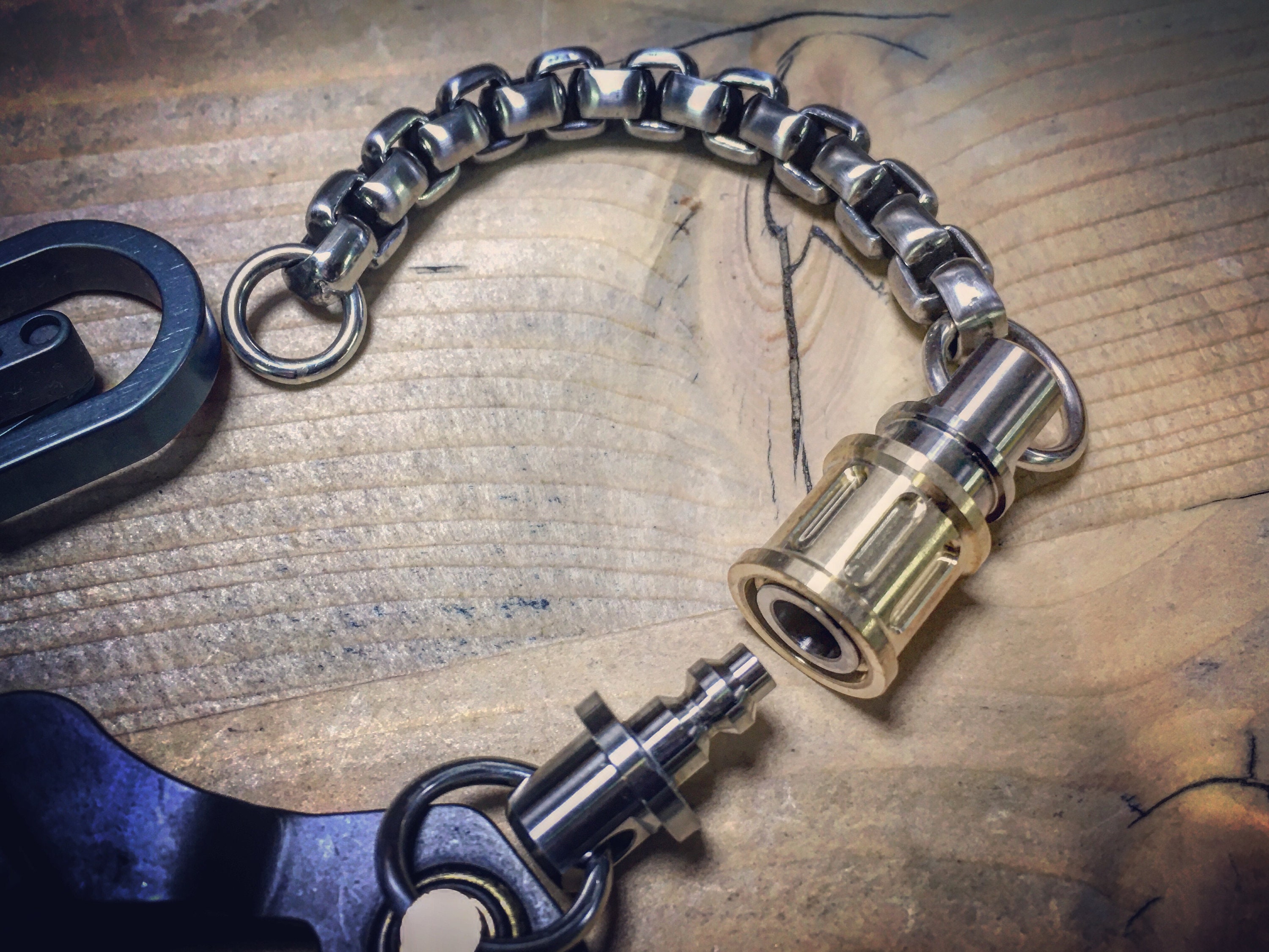 EDC Quick release , Wallet extension / Fat Chain