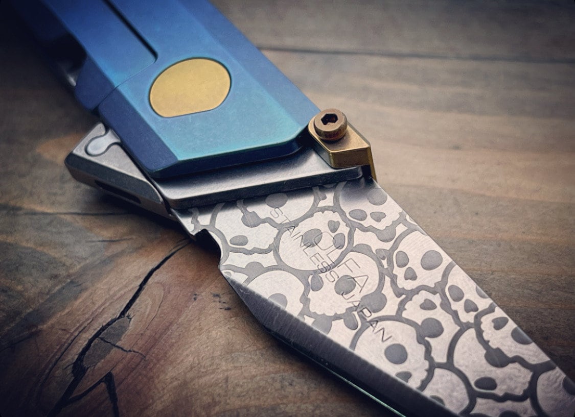 The Raven Green / Customized Knife Cutter / Titanium