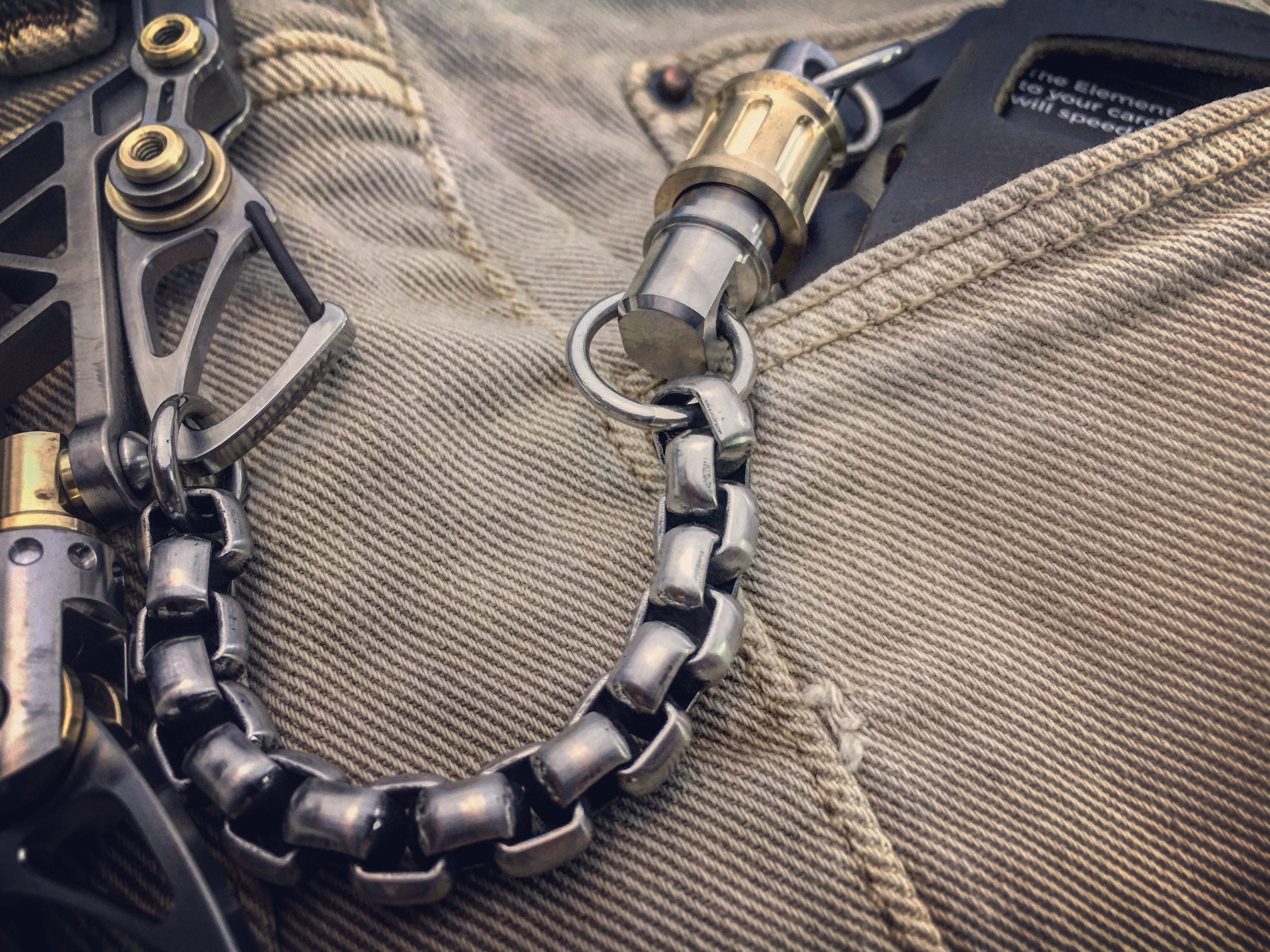 EDC Quick release , Wallet extension / Fat Chain