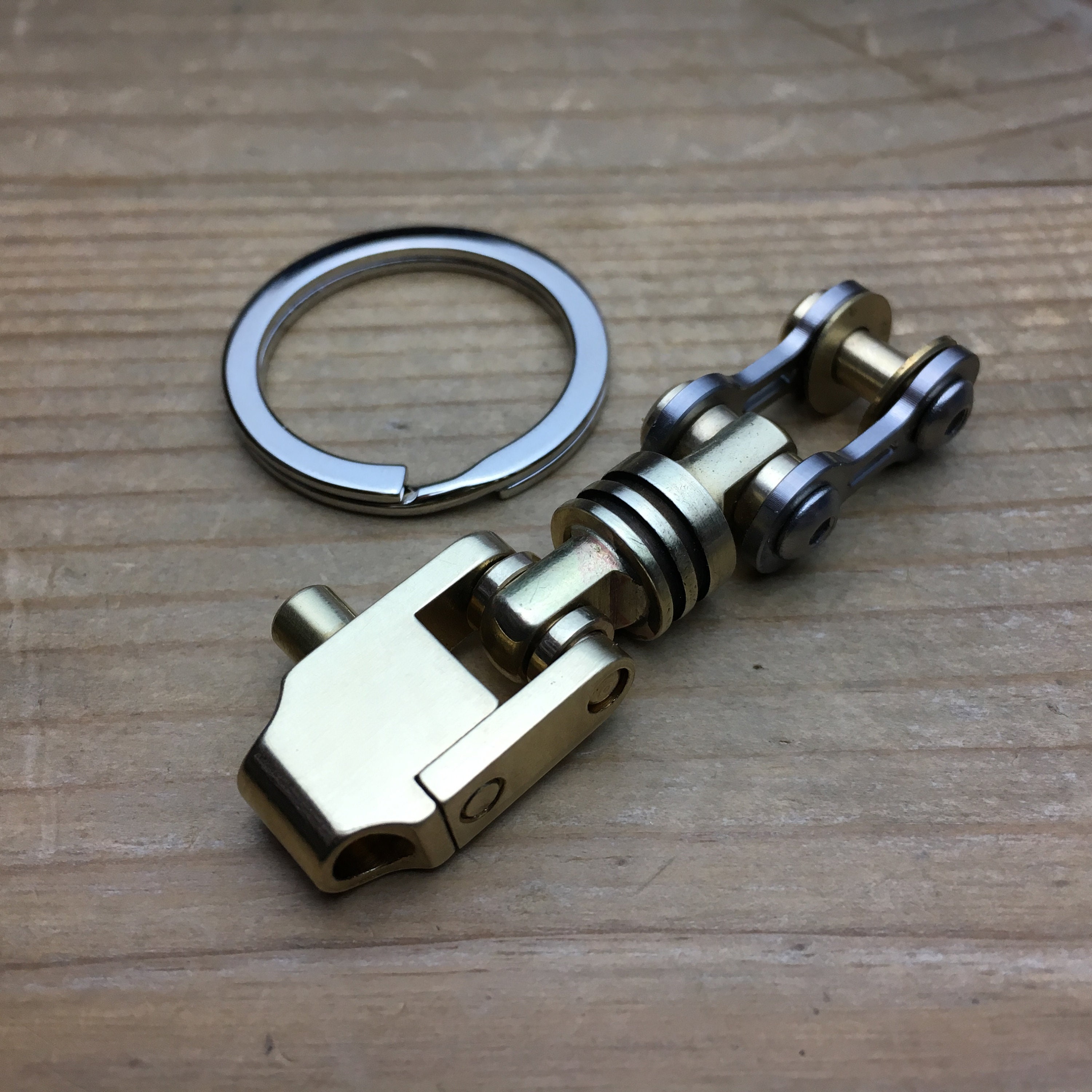 Swivel Radius / Quick release connector shotgun