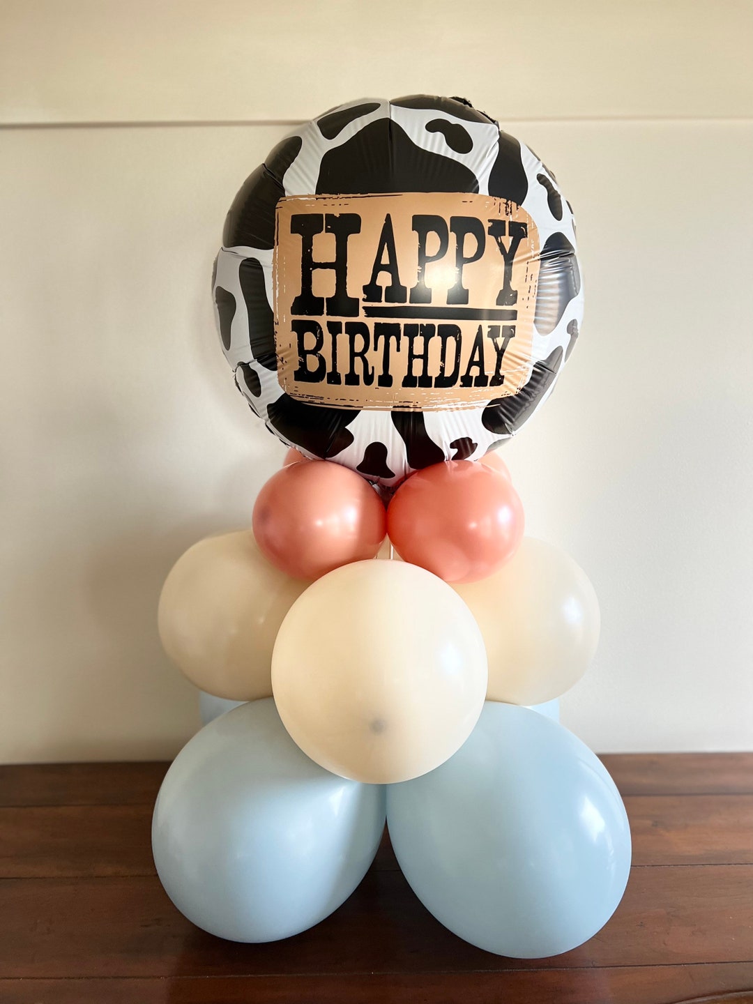 Barnyard Balloon Centerpiece | Fog and Burnt Orange Barnyard | Farm ...