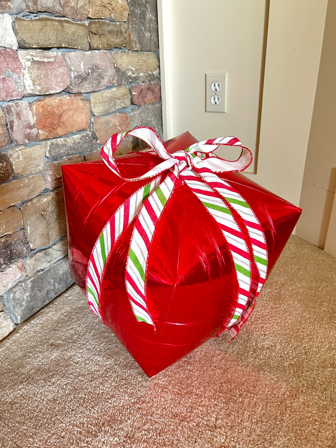 Red Present Balloon | Red Mylar Balloon | Red Birthday Party Decor ...