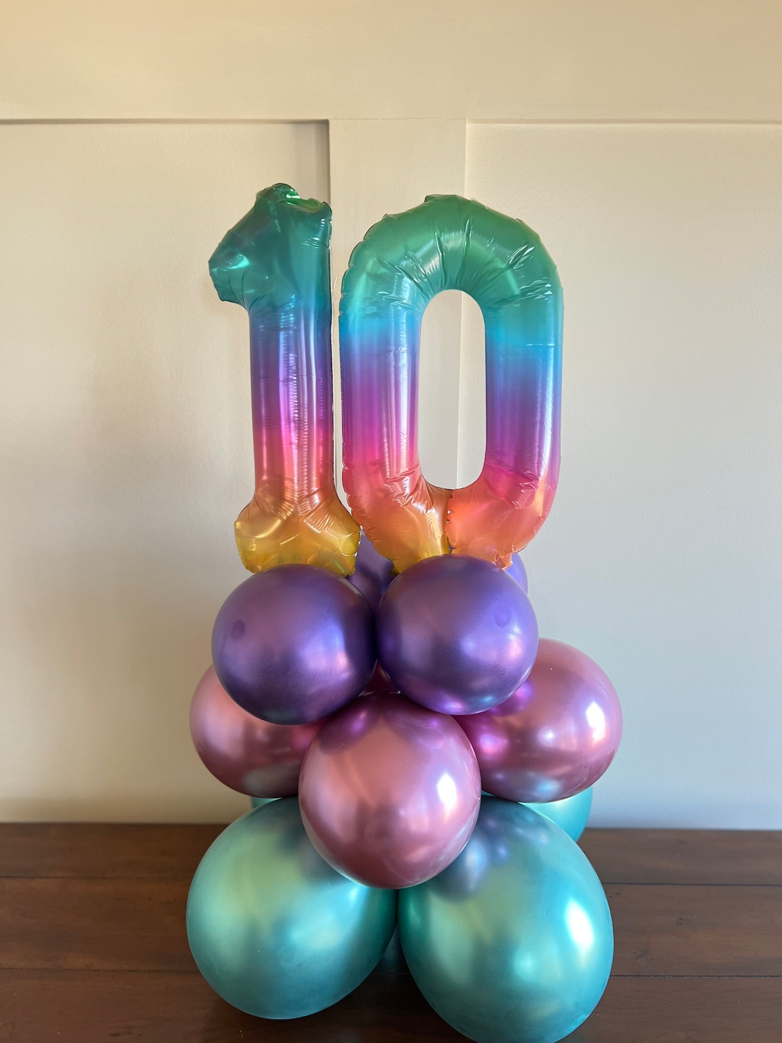 10th Birthday Balloon Centerpiece 10th Birthday Balloons Tenth Birthday ...