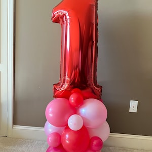 Strawberry Balloon Tower Kit | Berry First Balloons | Berry Sweet to Be ...