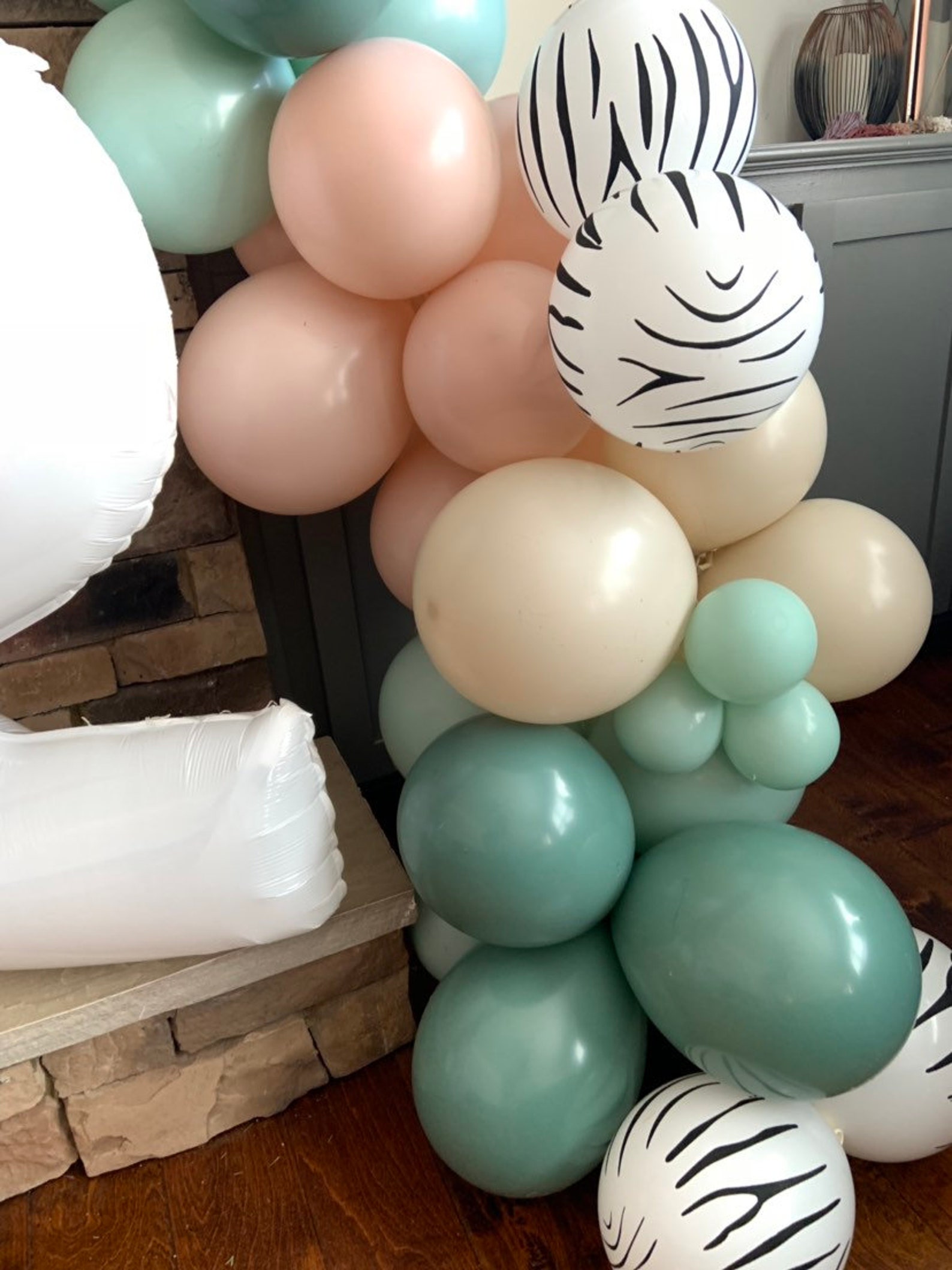Two Wild Balloon Garland Safari Balloon Garland Tropical | Etsy