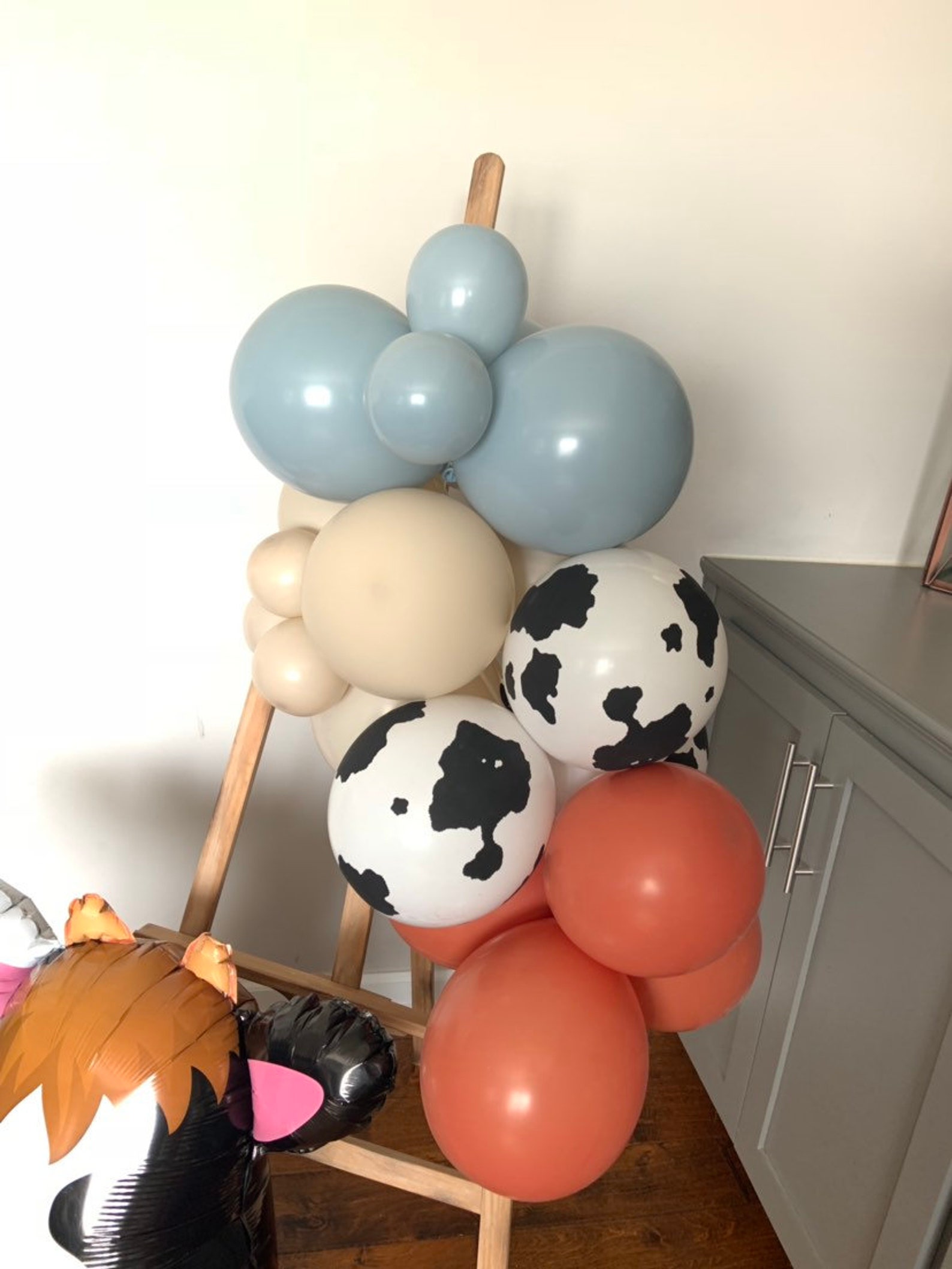 Barnyard Balloon Garland Farm Balloon Garland Oink Moo - Etsy