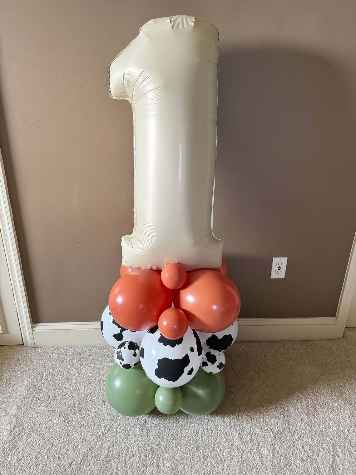 Green Cow Print Balloon Tower Kit | First Rodeo Barnyard Balloon Tower ...