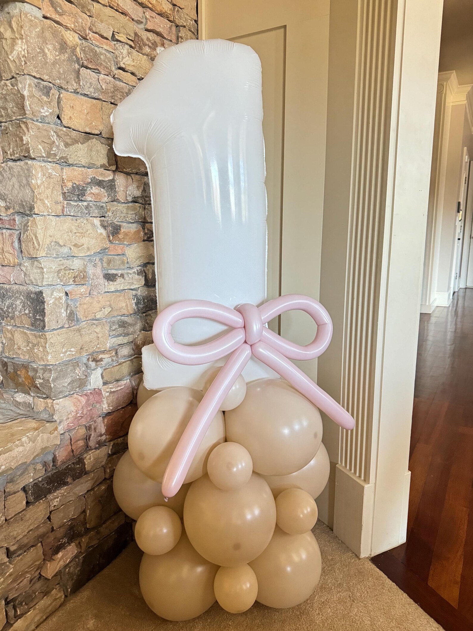 Dusty Pink Bow Balloon Kit | Pink Bow Birthday Balloons | Pink Gingham ...