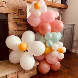 Boho Balloon Garland | Daisy Balloons Boho Rainbow Baby Shower | Boho ...