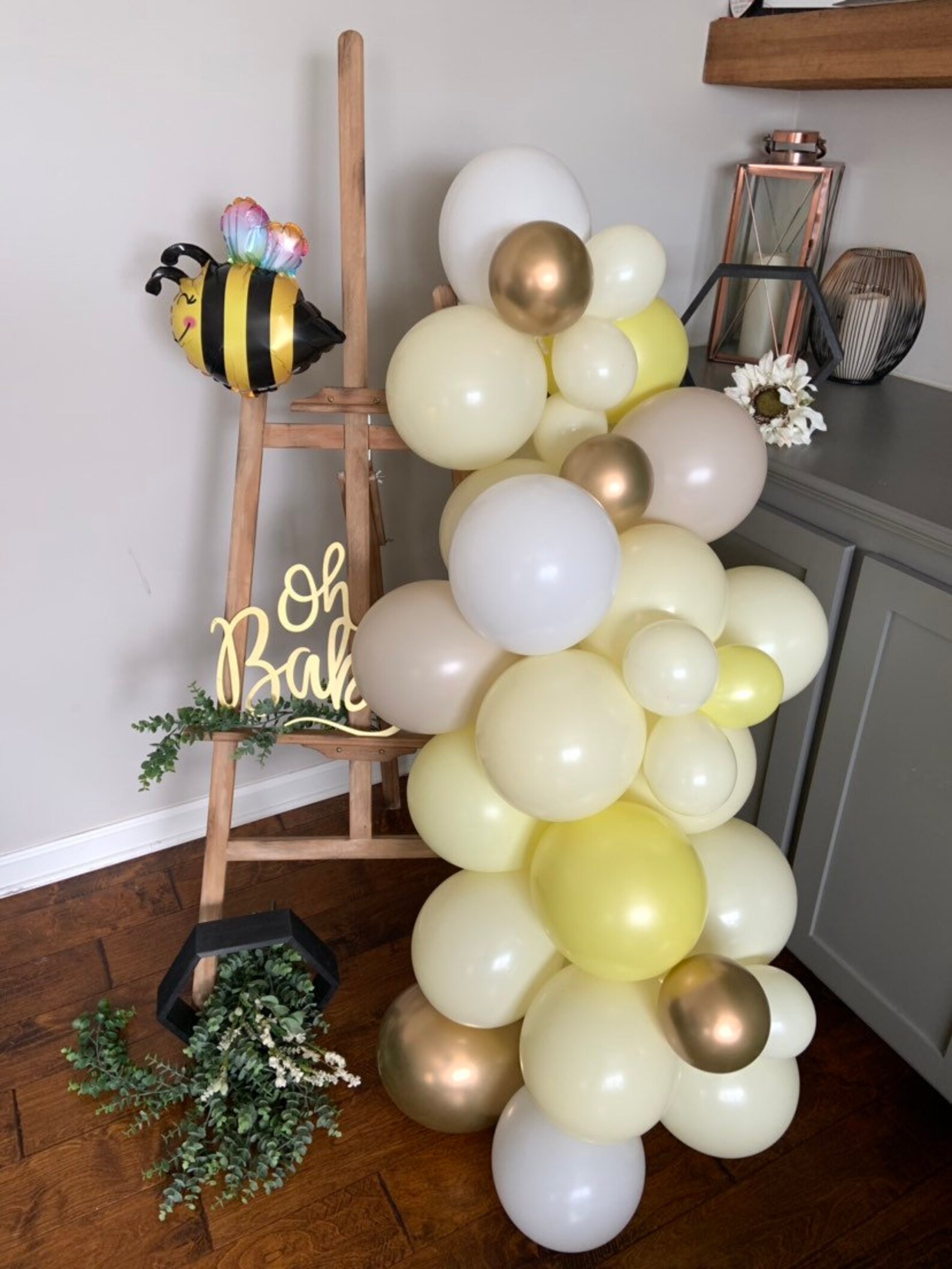 Bumblebee Balloon Garland Honeybee Balloons Baby to Bee - Etsy