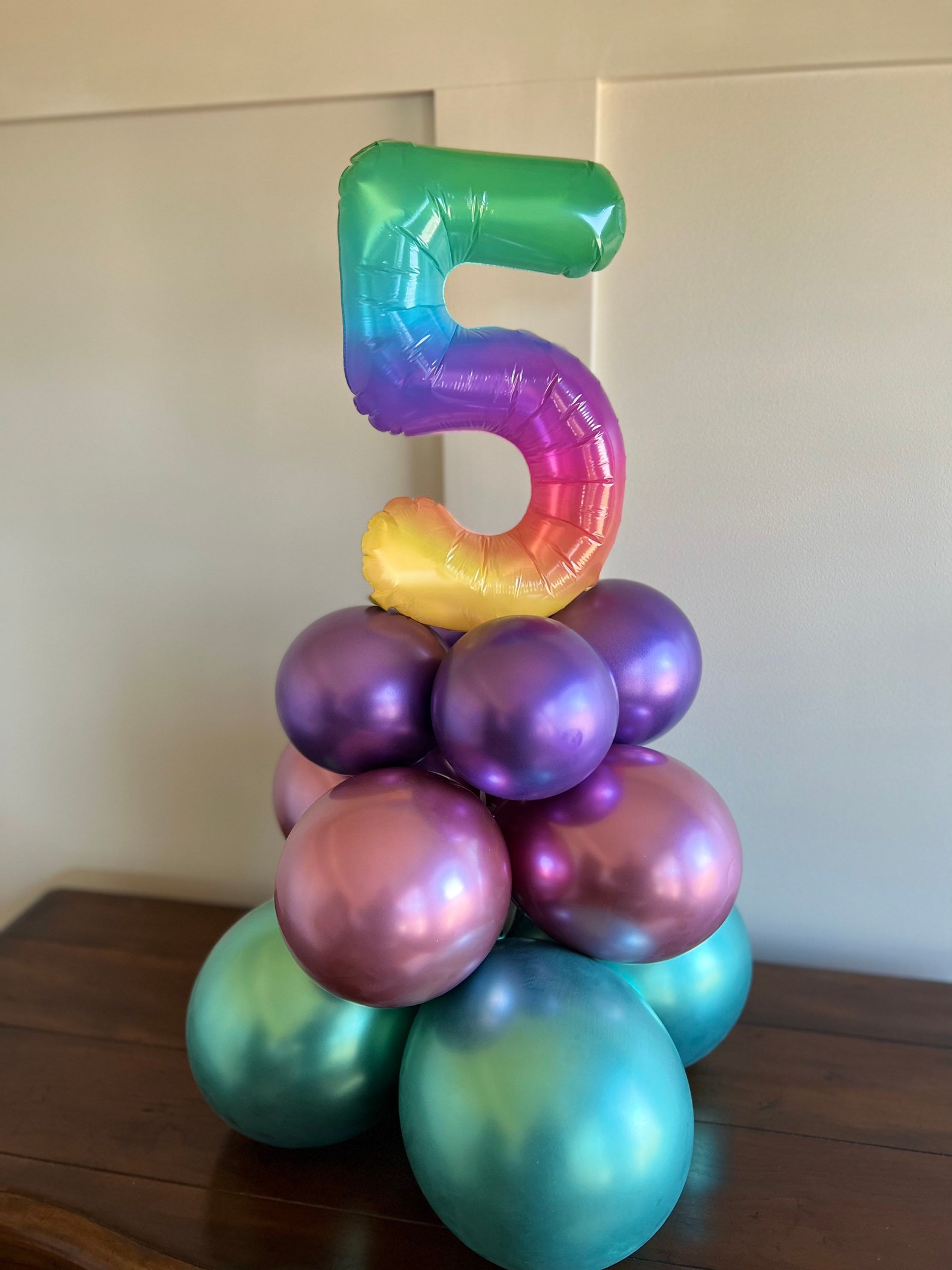 Fifth Birthday Balloon Centerpiece | 5th Birthday Balloons | Fifth ...