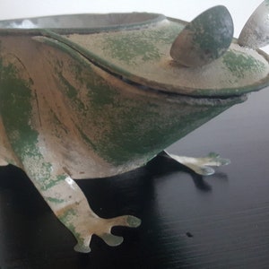 Rustic Metal Frog Planter Indoor/outdoor Use - Etsy