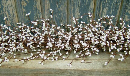 White 48 Inch Pip Berry Garland - Etsy