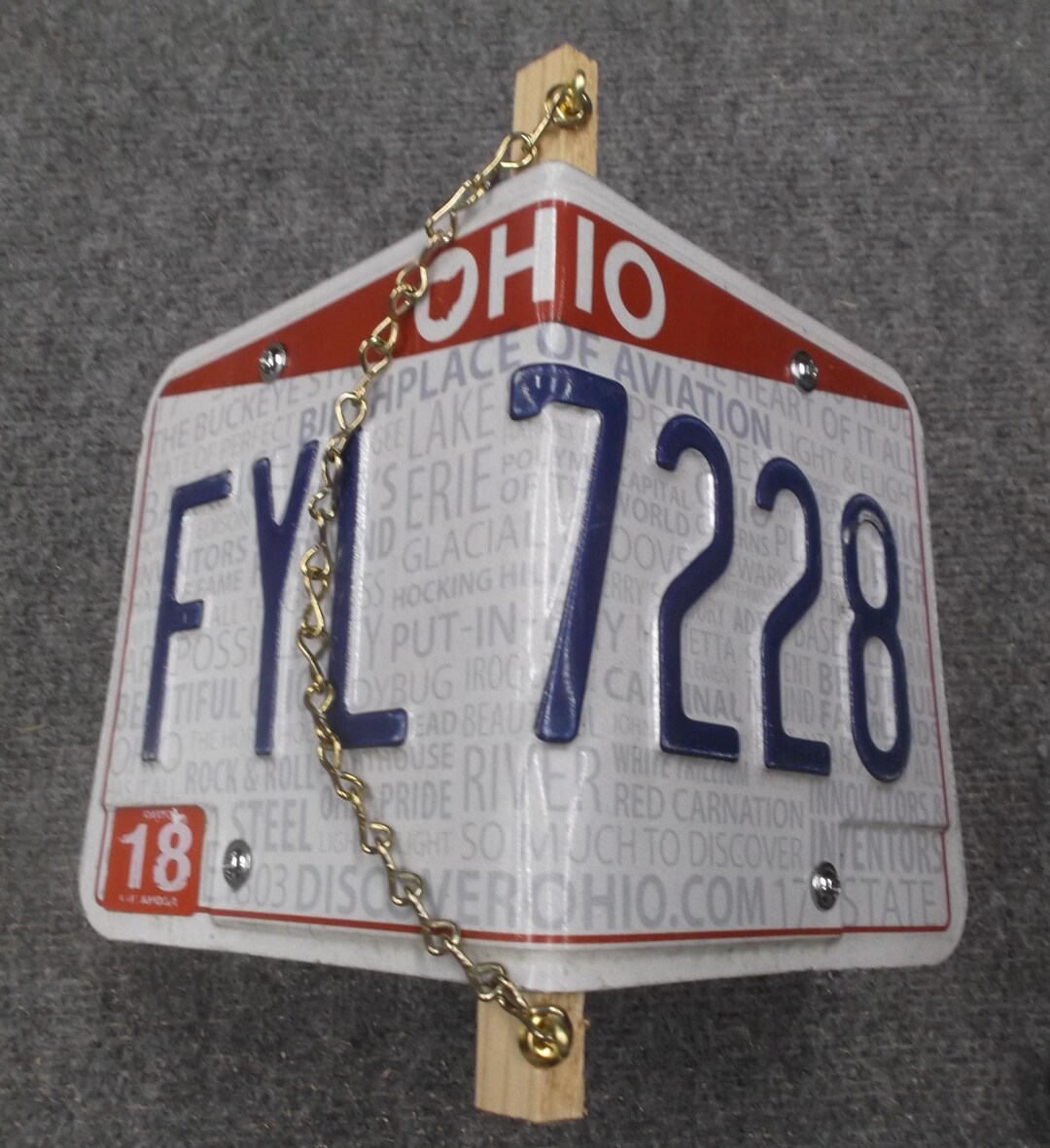 OHIO Diamond Shape Wren Birdhouse Metal Hanging Chain Cedar Birthplace ...