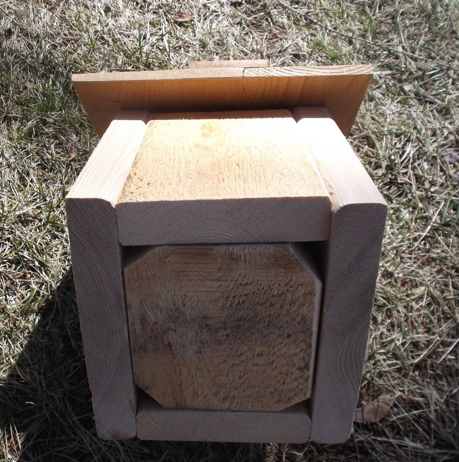 Cedar Shake Roof North Sea Blue Song Birdhouse Easy Clean Out Metal ...