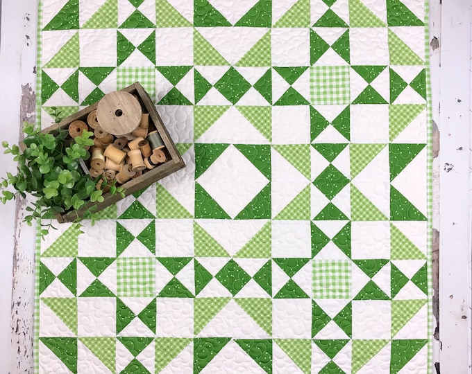 Sunburst Table Topper Pattern. Instant Download. Easy Table Topper ...