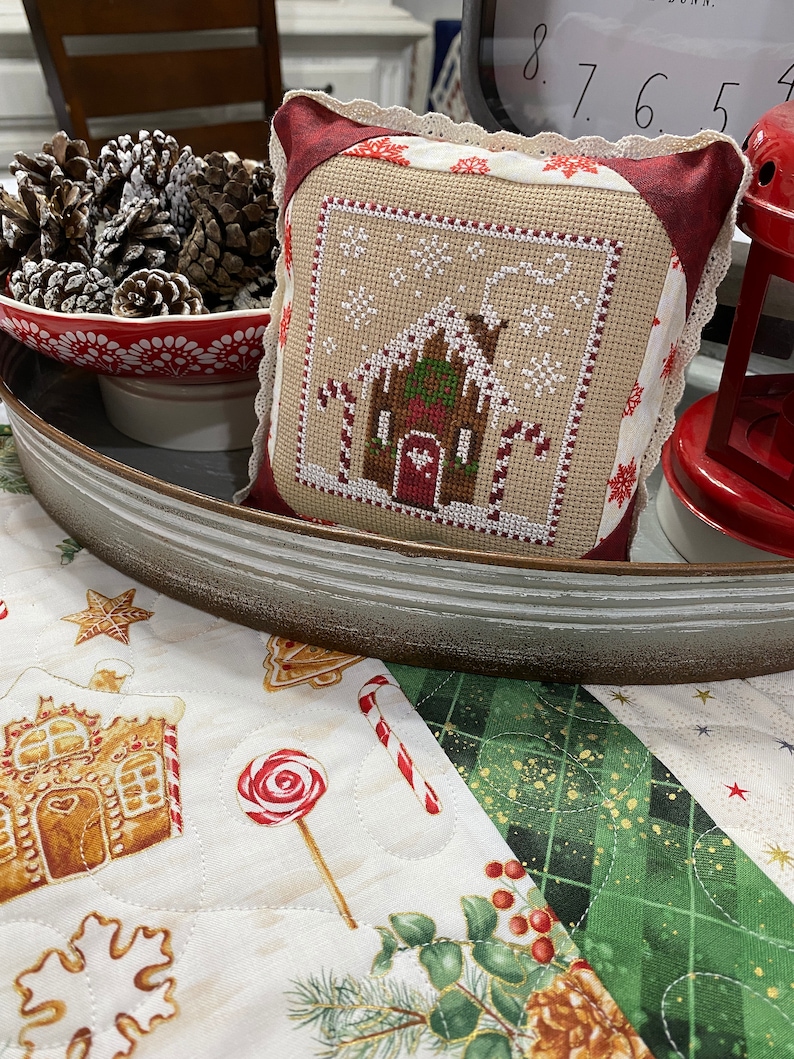 Candy Cane Cottage by Lindsey Weight of Primrose Cottage Stitches - PDF ...