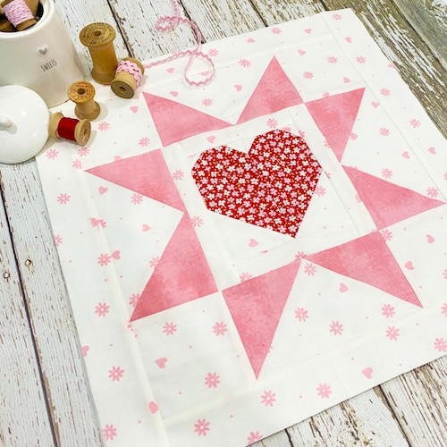 Fussy Cut Heart Mug Rug Pattern Digital PDF Make a Fabric - Etsy