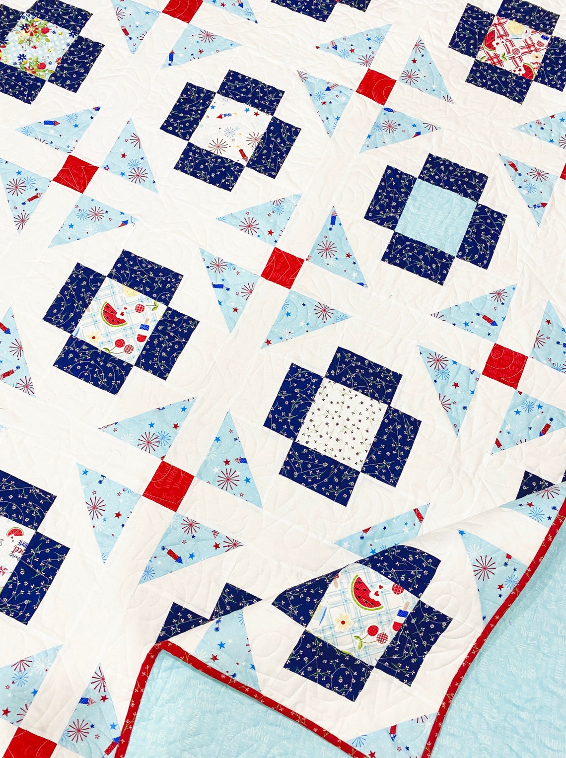 Cheerful Charms Quilt Pattern - PDF Download - Etsy
