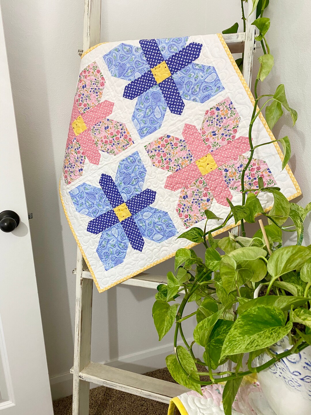 Fancy Flowers Table Topper - PDF Pattern - Etsy