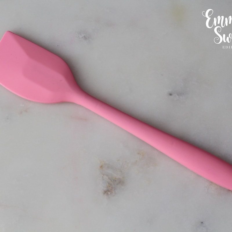 Cake Decorating Spatula - Etsy