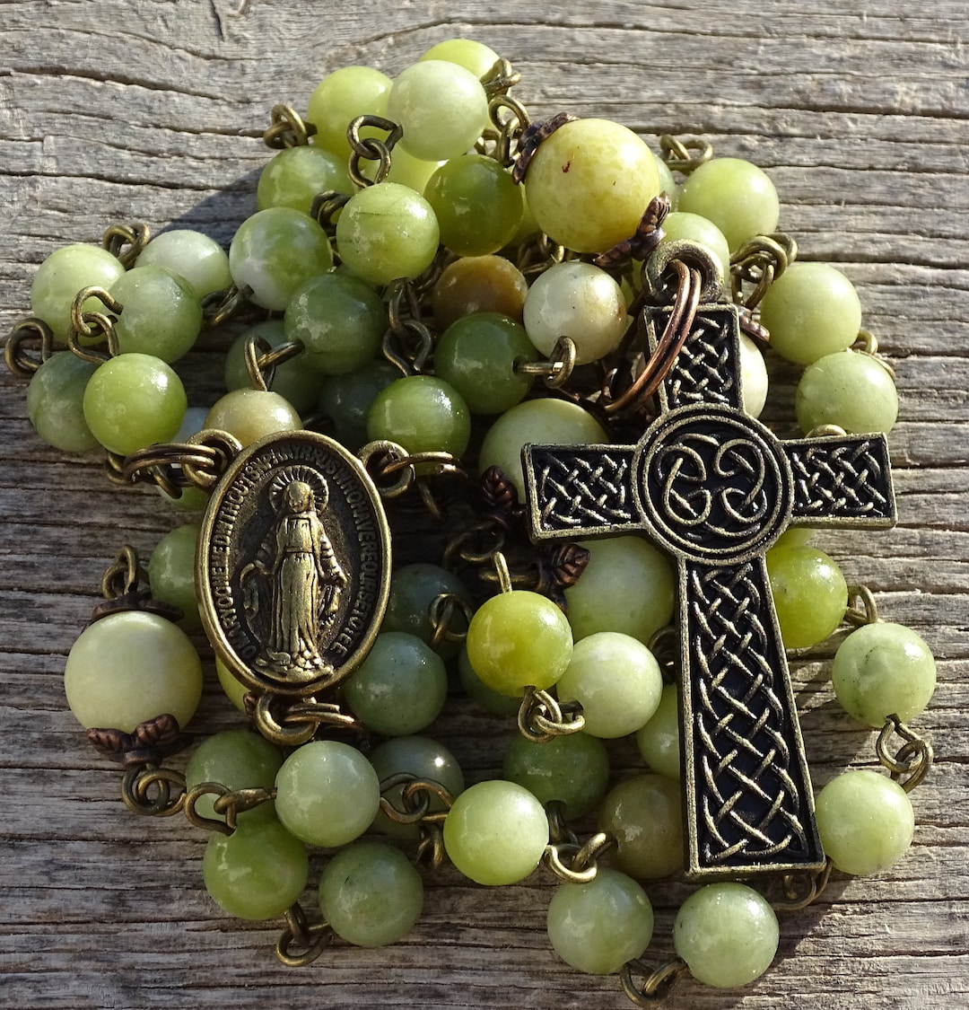 Celtic Rosary Beads,irish Catholic Rosary,peridot Rosary,may Birthstone ...