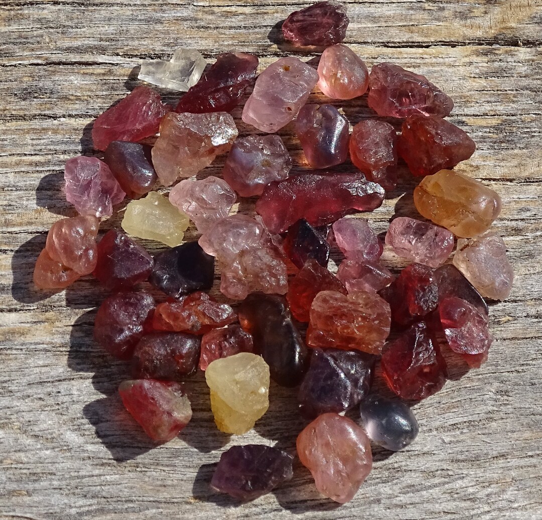 Burmese Spinel,raw Spinel,rough Spinel,rocks Gems Stones,minerals,wicca ...