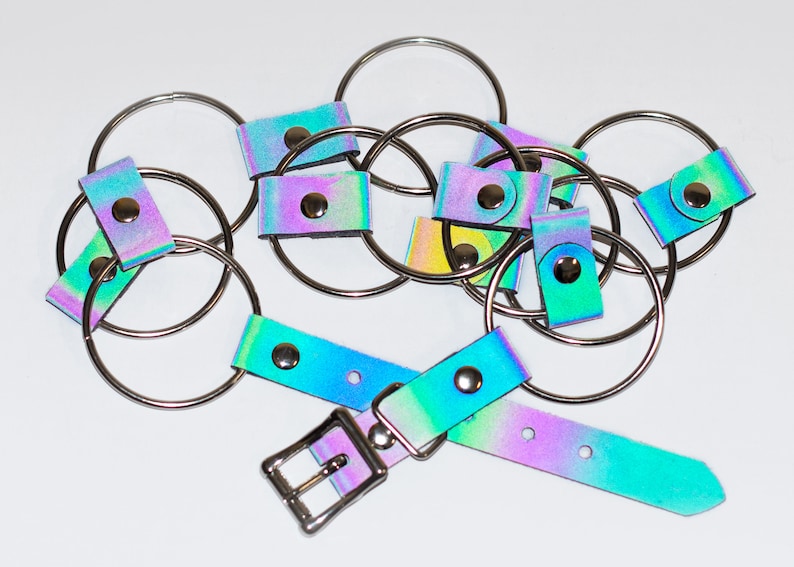 REFLECTIVE O-RING BELT - Iridescent Holographic Rainbow Pvc - Linked O ...