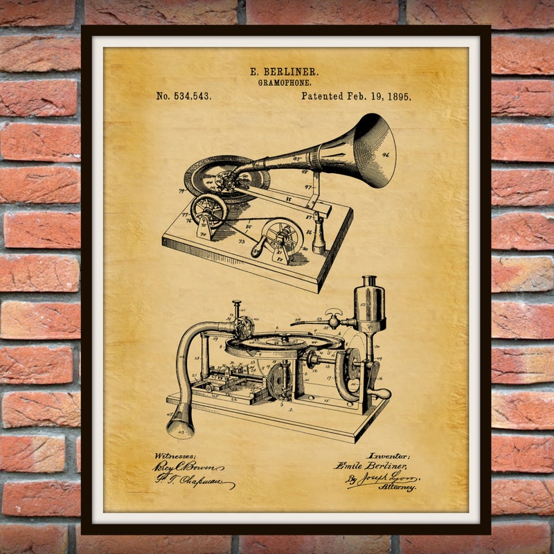 Antique Phonograph - Etsy