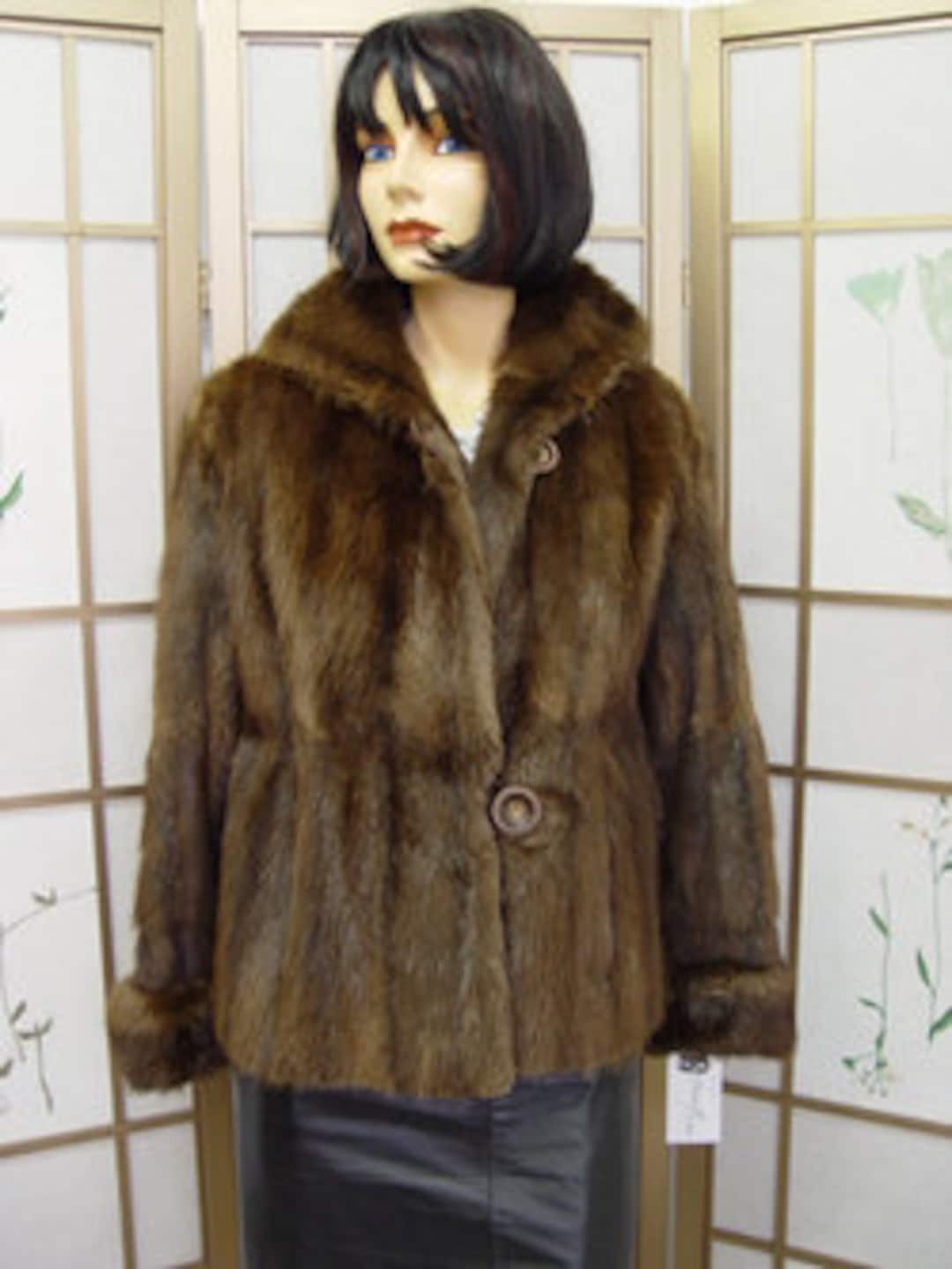 Scrap Jacket: Plain Brown Muskrat Fur Jacket Coat Women Woman Arts ...