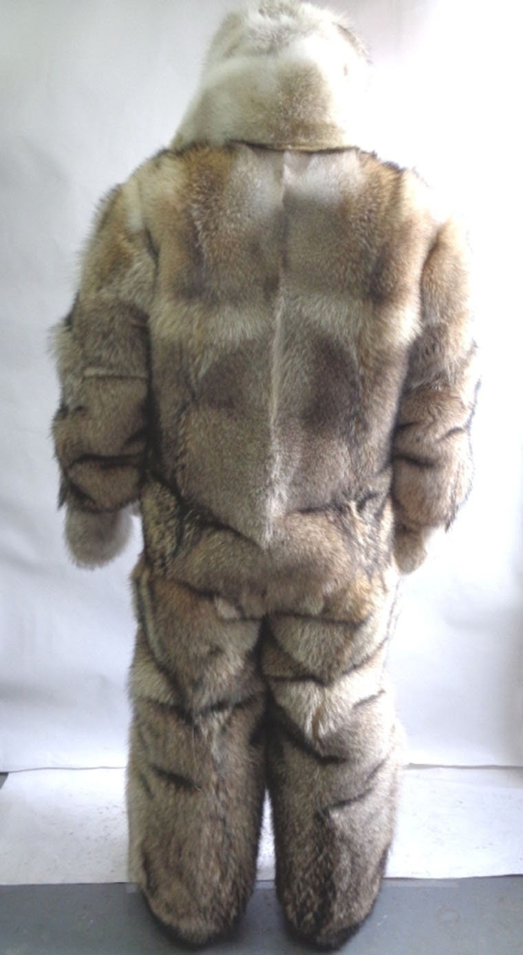 Brand New Natural Coyote Double Sided Fur Snowsuit Shorts Hat Mittens ...