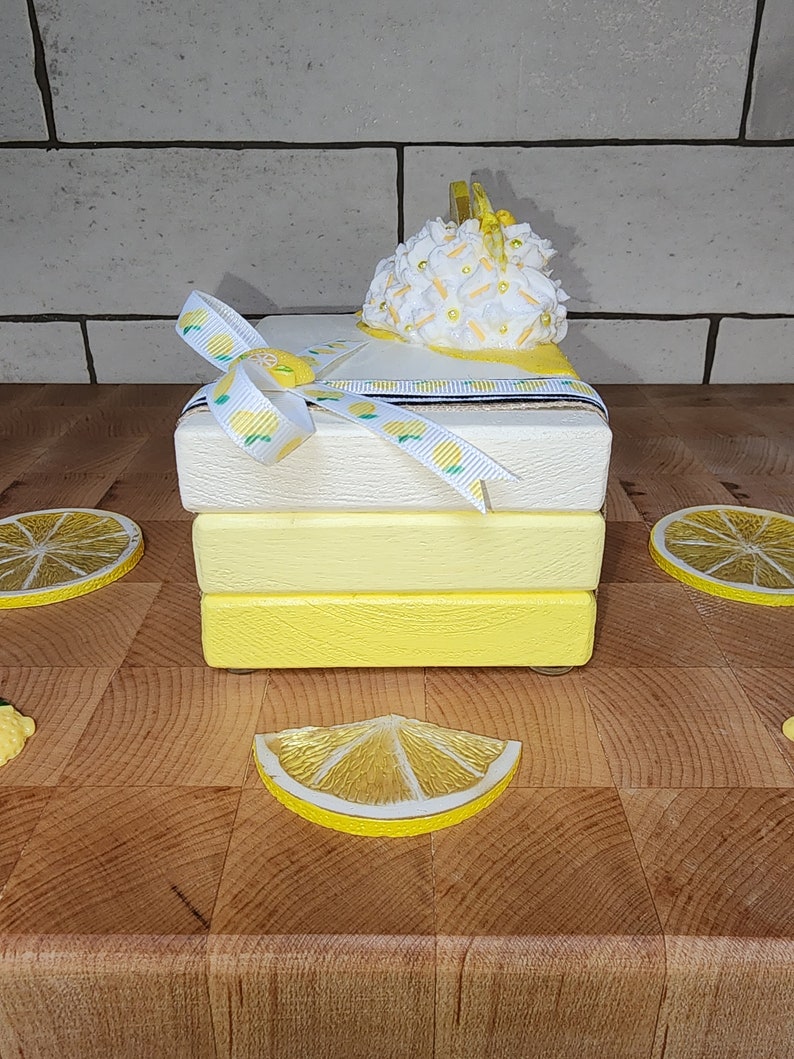 Fresh Squeezed Lemons Mini Bookstack, Lemon Themed Decor, Lemons ...