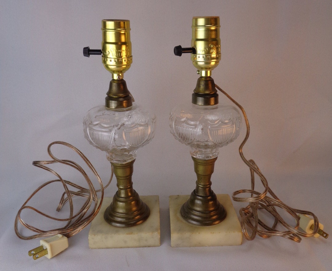 Vintage Glass USA Shield Lamps on Marble Base, Vintage Patriotic Stars ...